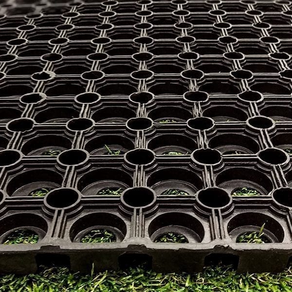 Rubber Grass Mat 23mm Thick - 1m x 1.5m – Premier Netting